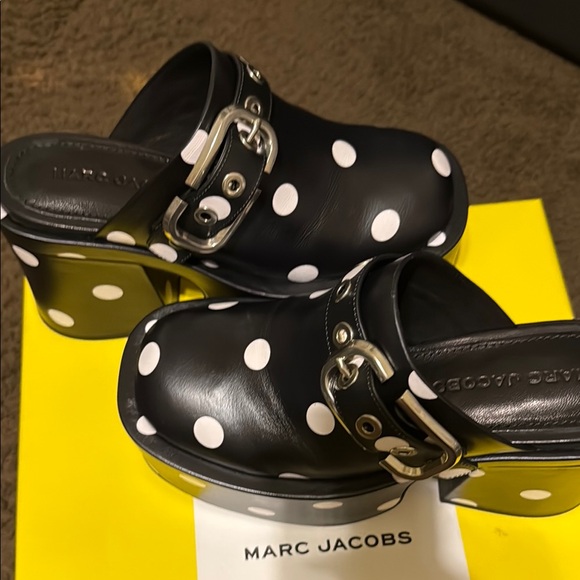 Marc Jacobs | Shoes | Marc Jacobs Polka Dot Clogs With Silver Accents ...